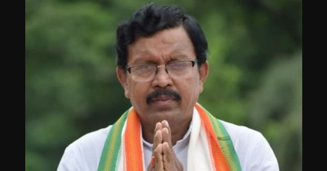 Dipak Kumar Halder Age, Wife, Family, Biography